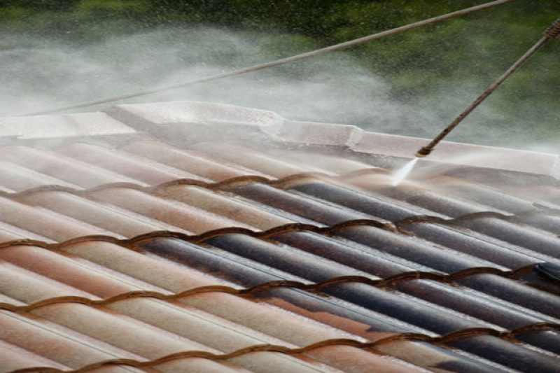 Window Washing – Fuentes Fence